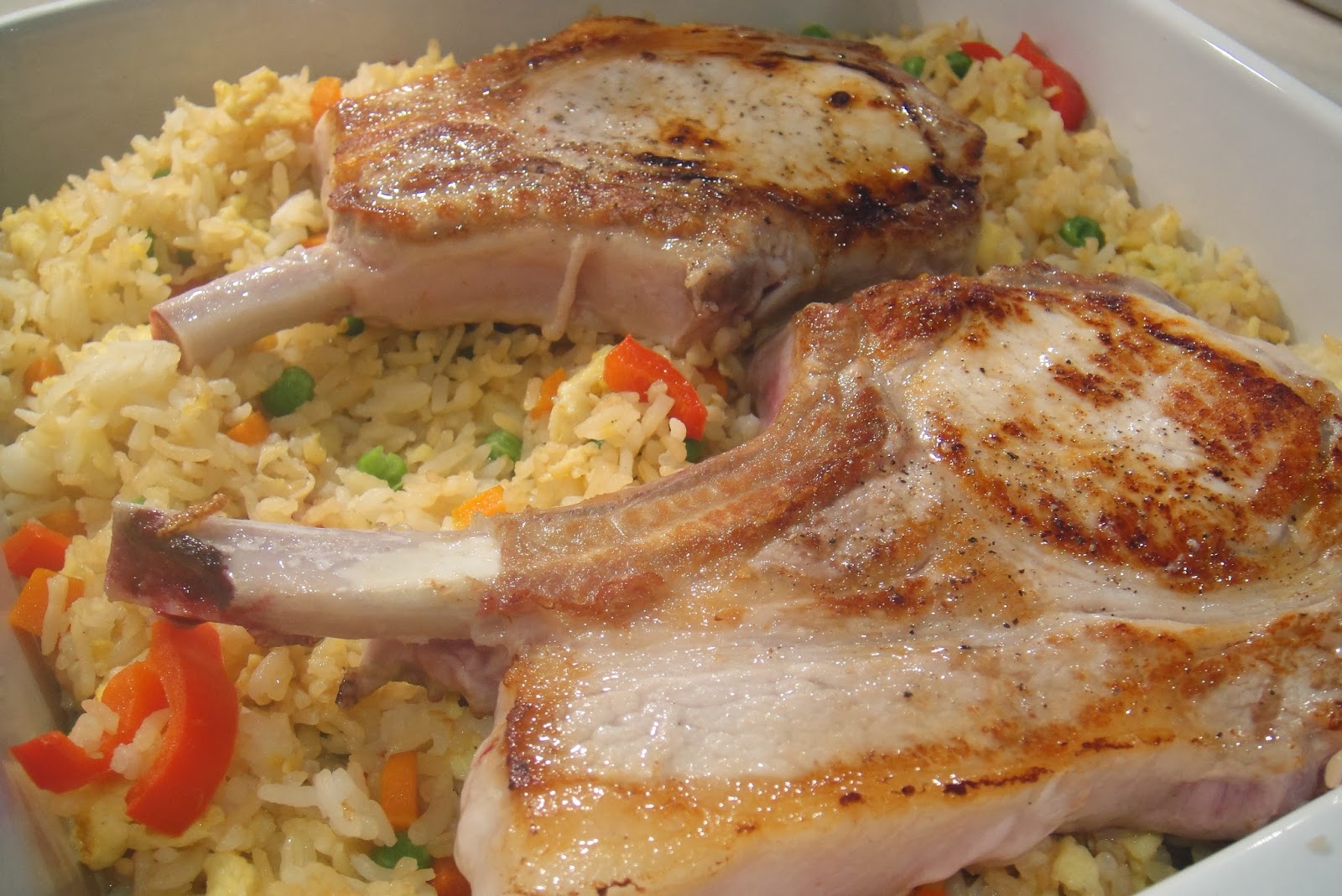 Sara's Kitchen: Hong Kong Style Baked Pork Chops with Rice (港式焗豬扒飯)