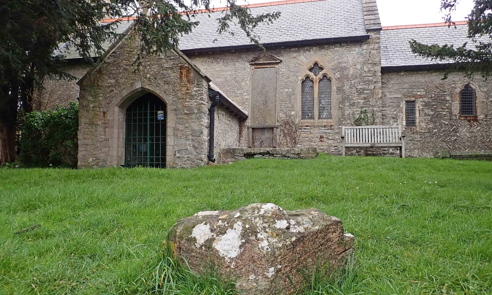 sconzani: Old Cogan : St Peter’s Church