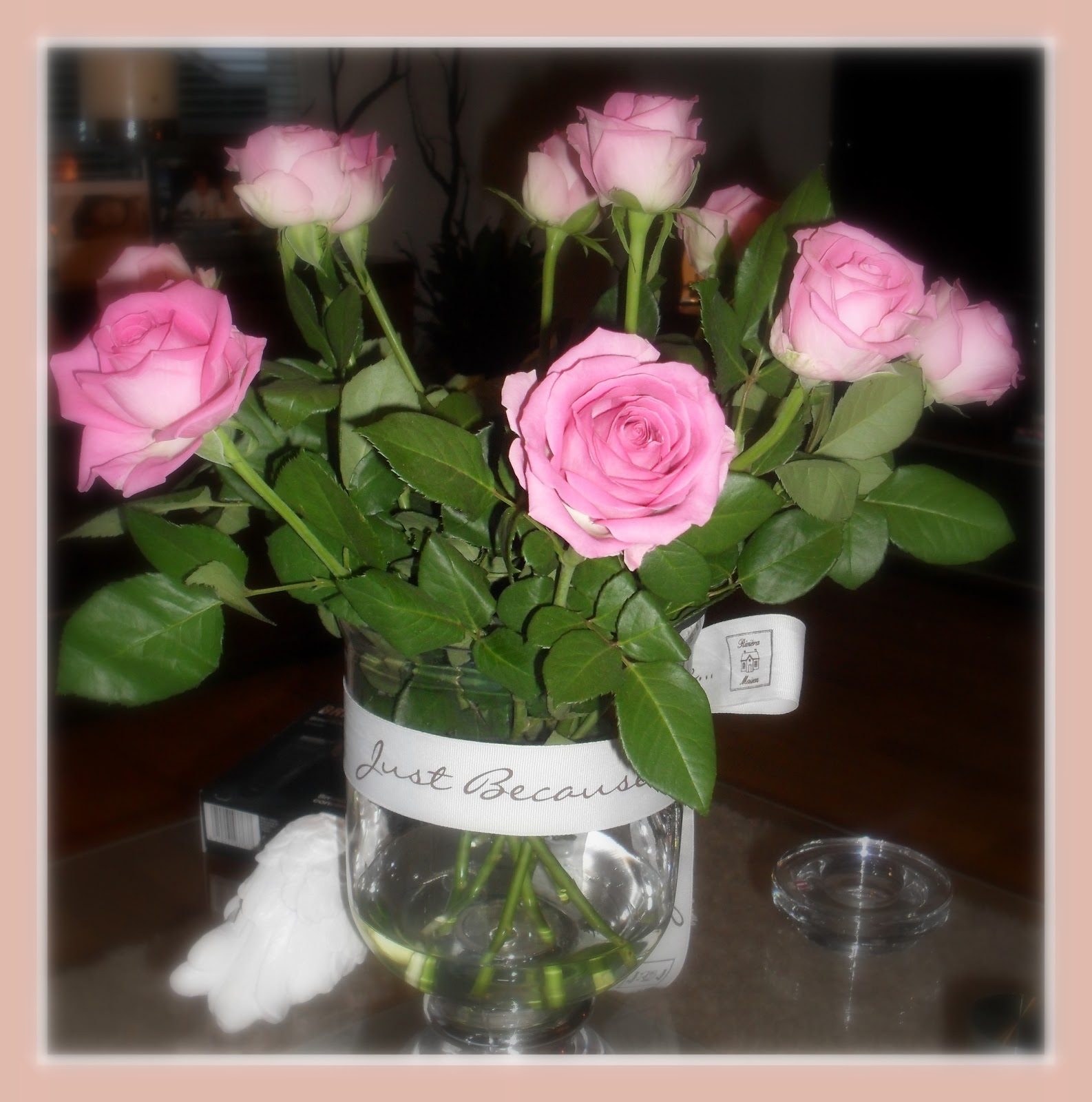 MadeInKoti: Millä iloa olohuoneen sisustukseen?