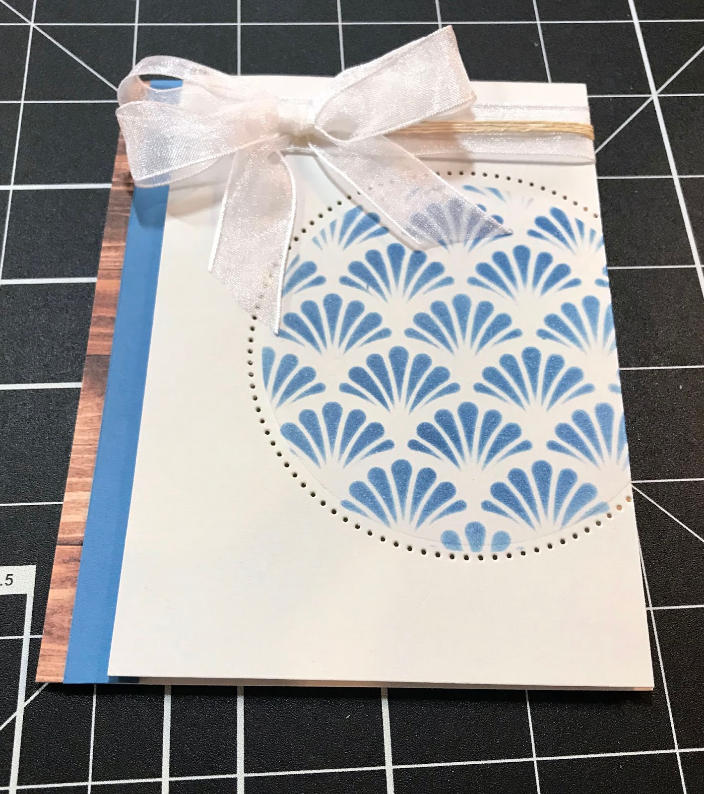 Pink Chic Paper Design: Stencil with Masking Card Tutorial