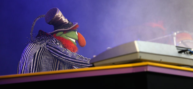 Muppet Stuff: Peace. Love. Mayhem!