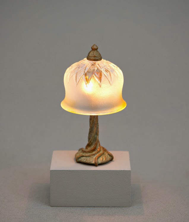 Good Sam Showcase of Miniatures: At the Show - Lighting & Sculptures