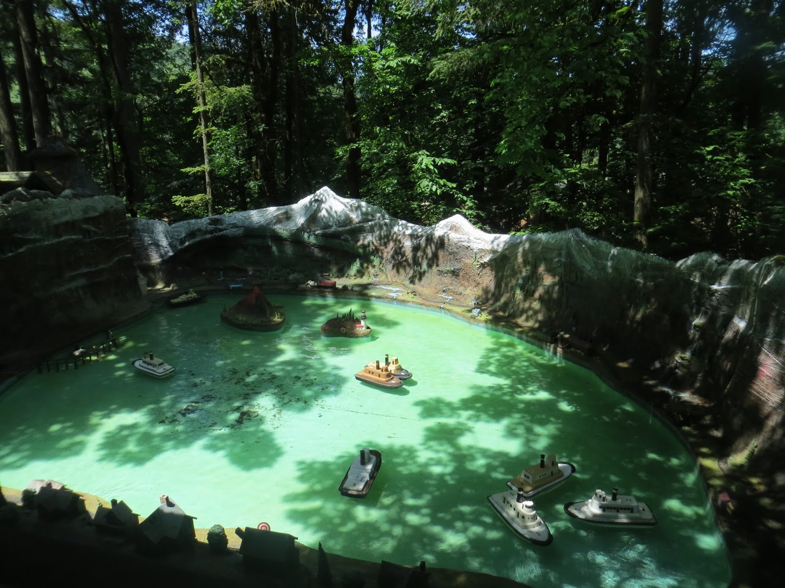 Sweetie Suz: The Enchanted Forest, Salem, Oregon