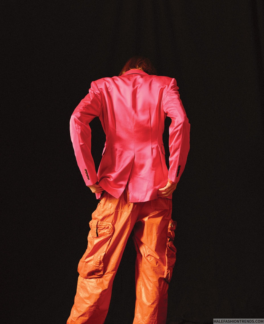 Anton Toftgard y Miroslav Prokop para Essential Homme Magazine por ...