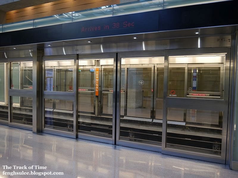 AeroTrain of the Washington Dulles Airport | The Track of Time