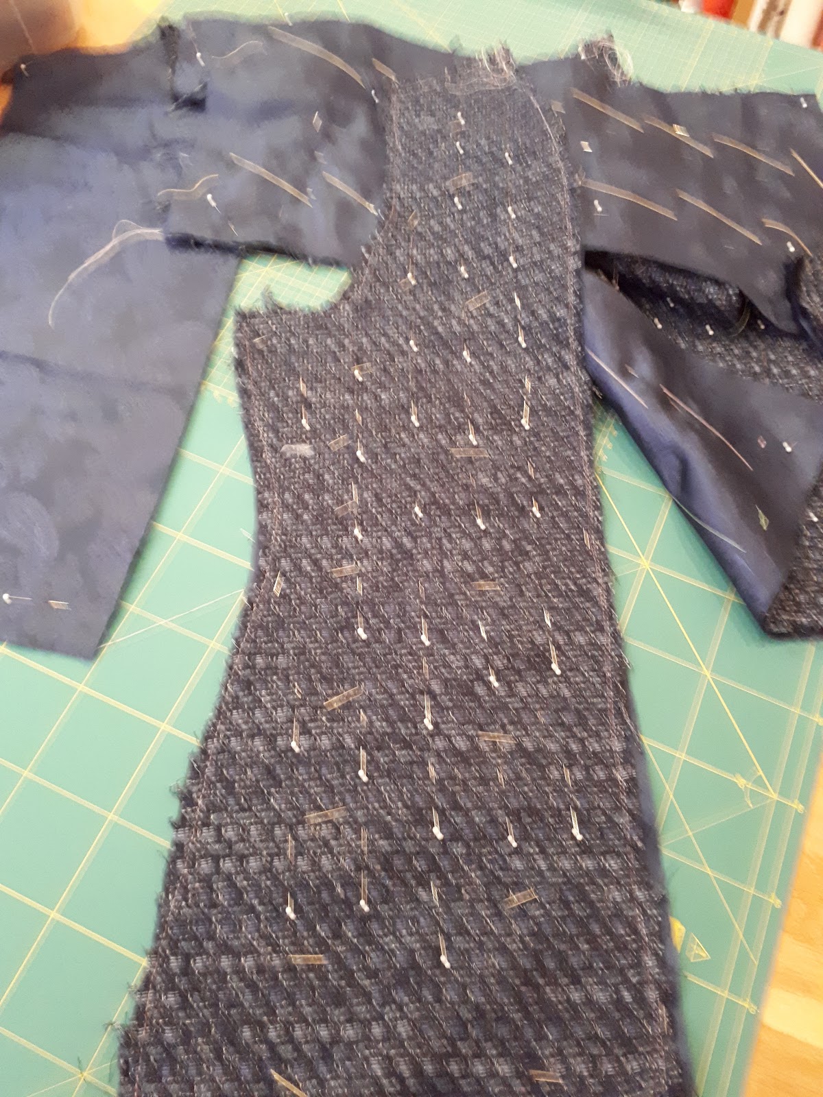 anne's blog: Making a Chanel-type jacket day 2