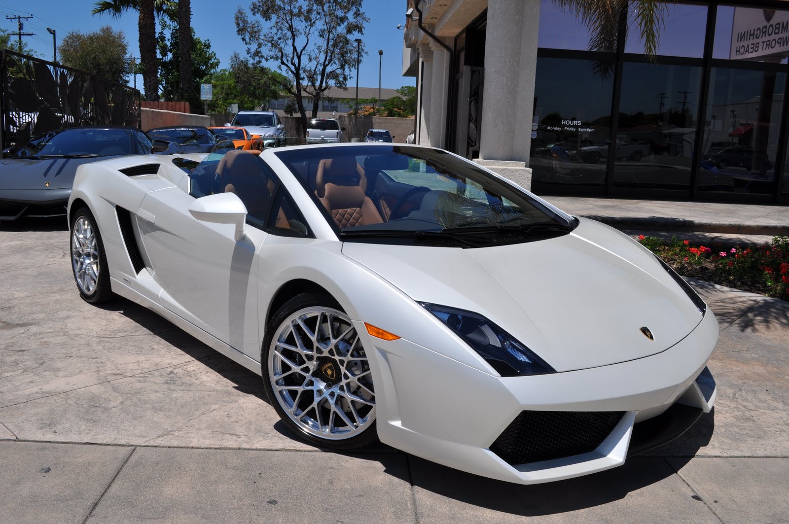 Lamborghini Newport Beach Blog: Pearl White Spyder - LP560-4 Exhaust ...