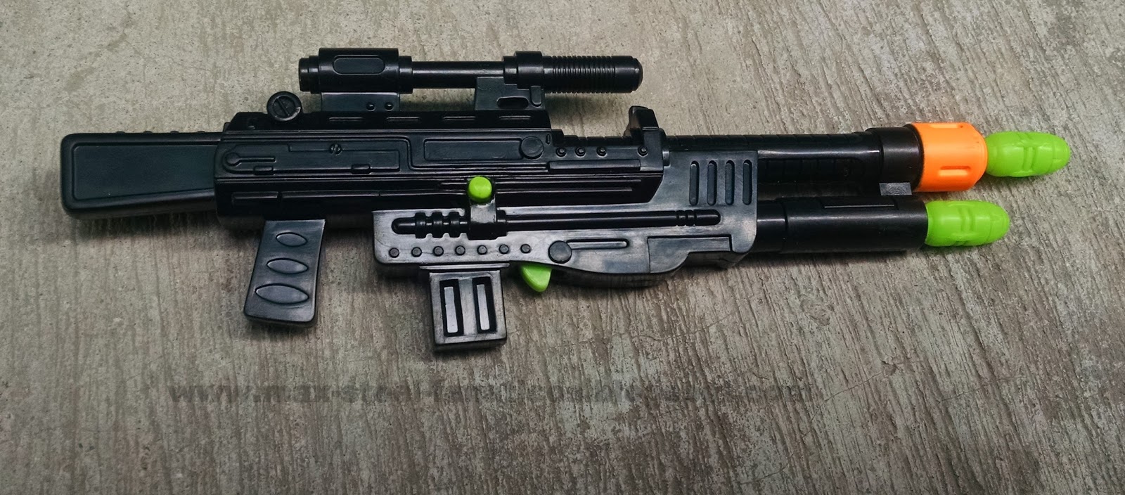 Max Steel Fanáticos: Max Steel Night Combat: Detalle a detalle