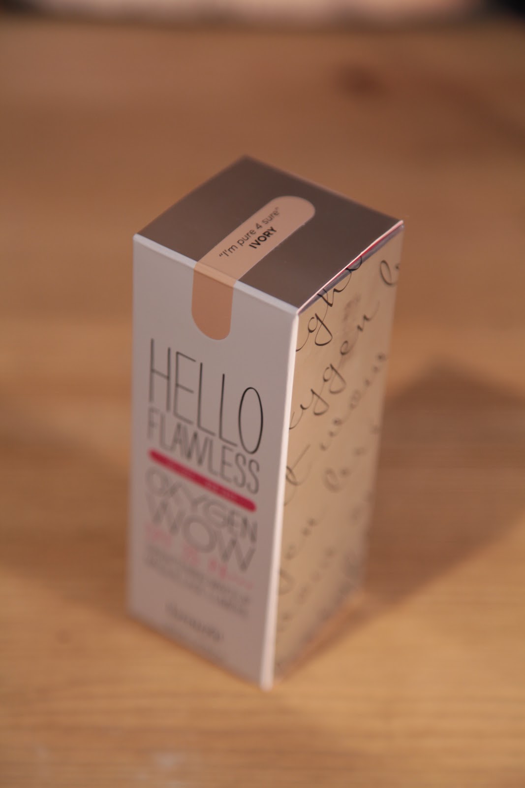 Hello Flawless - Benefit je t'aime d'amour | La vie nocturne du Hibou