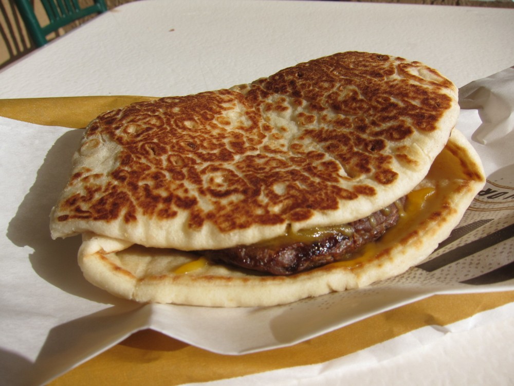 Review: Taco Bell - Sausage Flatbread Melt