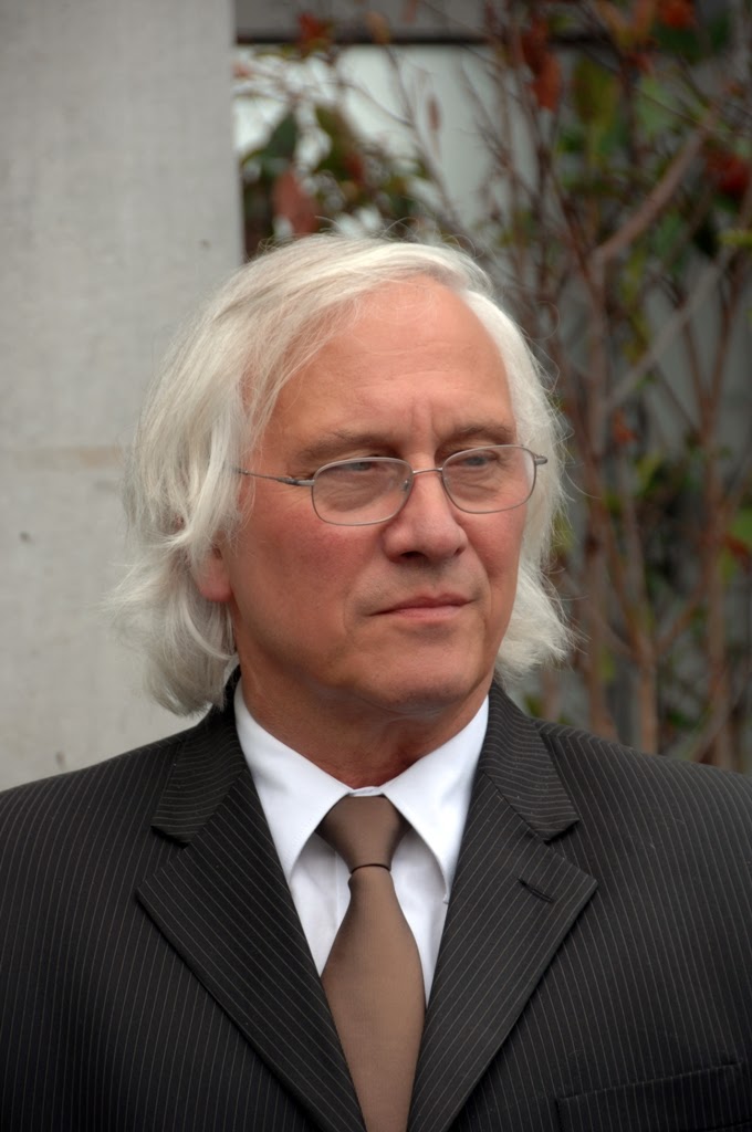 .: 205 -1 - Gestación y Nacimiento