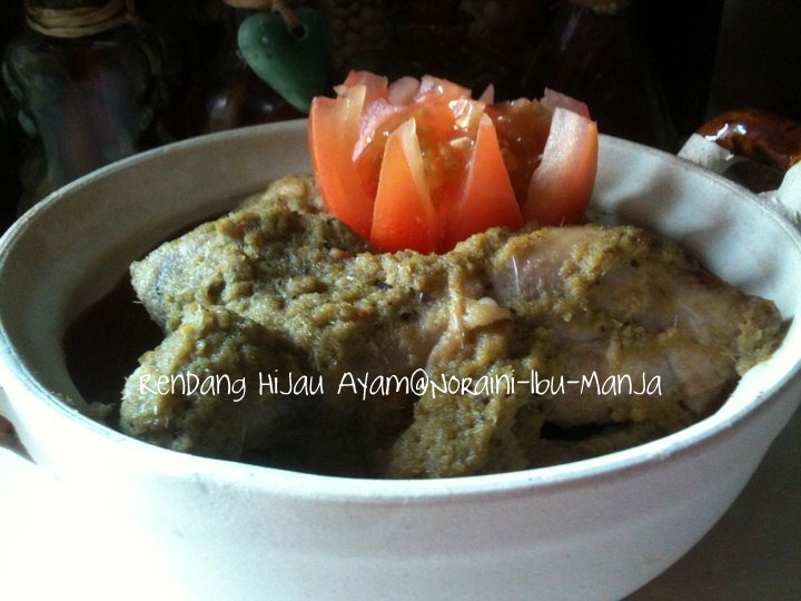 Sajian Bersama Ibu Manja: Rendang Hijau Ayam