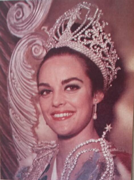 .: SESSÃO NOSTALGIA – O diário secreto de Ângela Vasconcelos, Miss ...