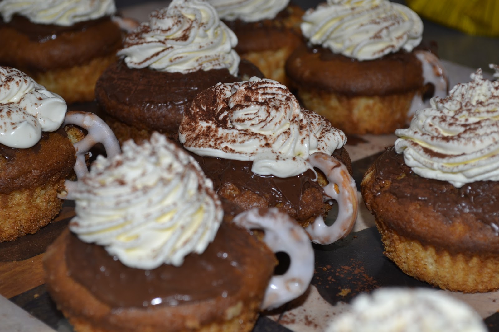 .. chute a vône mojej kuchyne...: Smotanove muffiny ako salka kavy