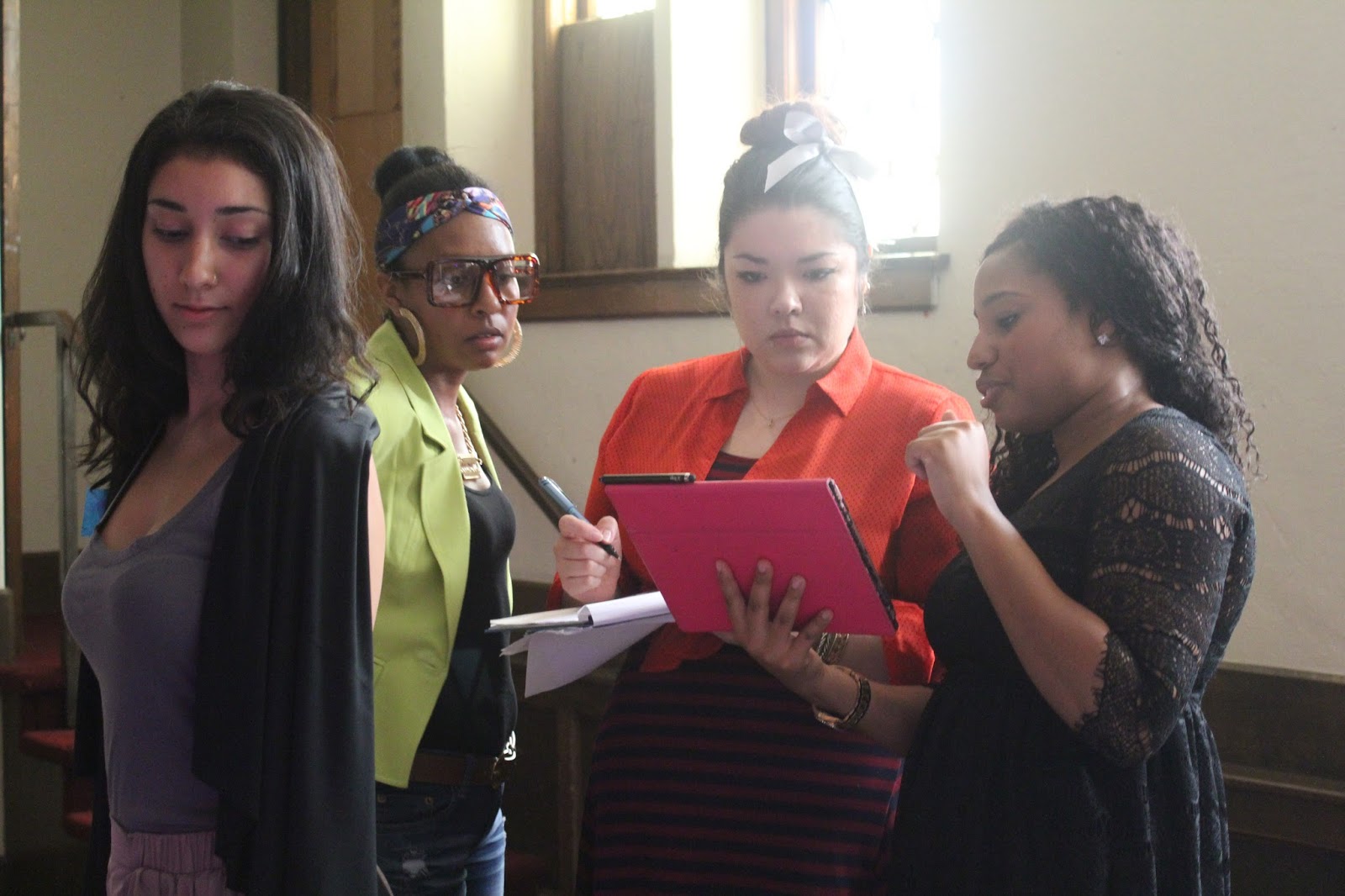 Heart of Gold + Glitter: CMH Fashion Week 2013: Designer Fitting