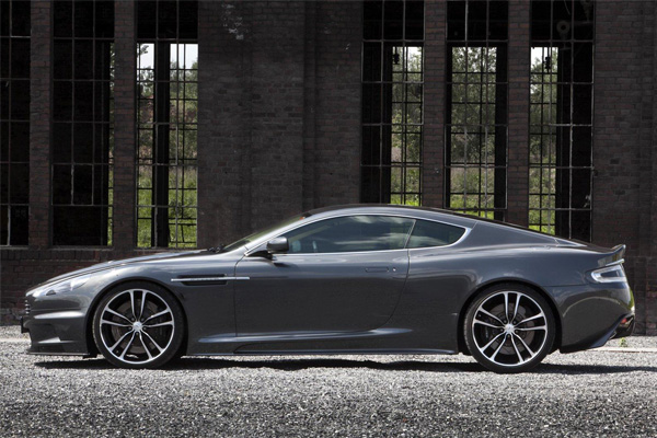 Aston Martin DB9 | Automotive Sport