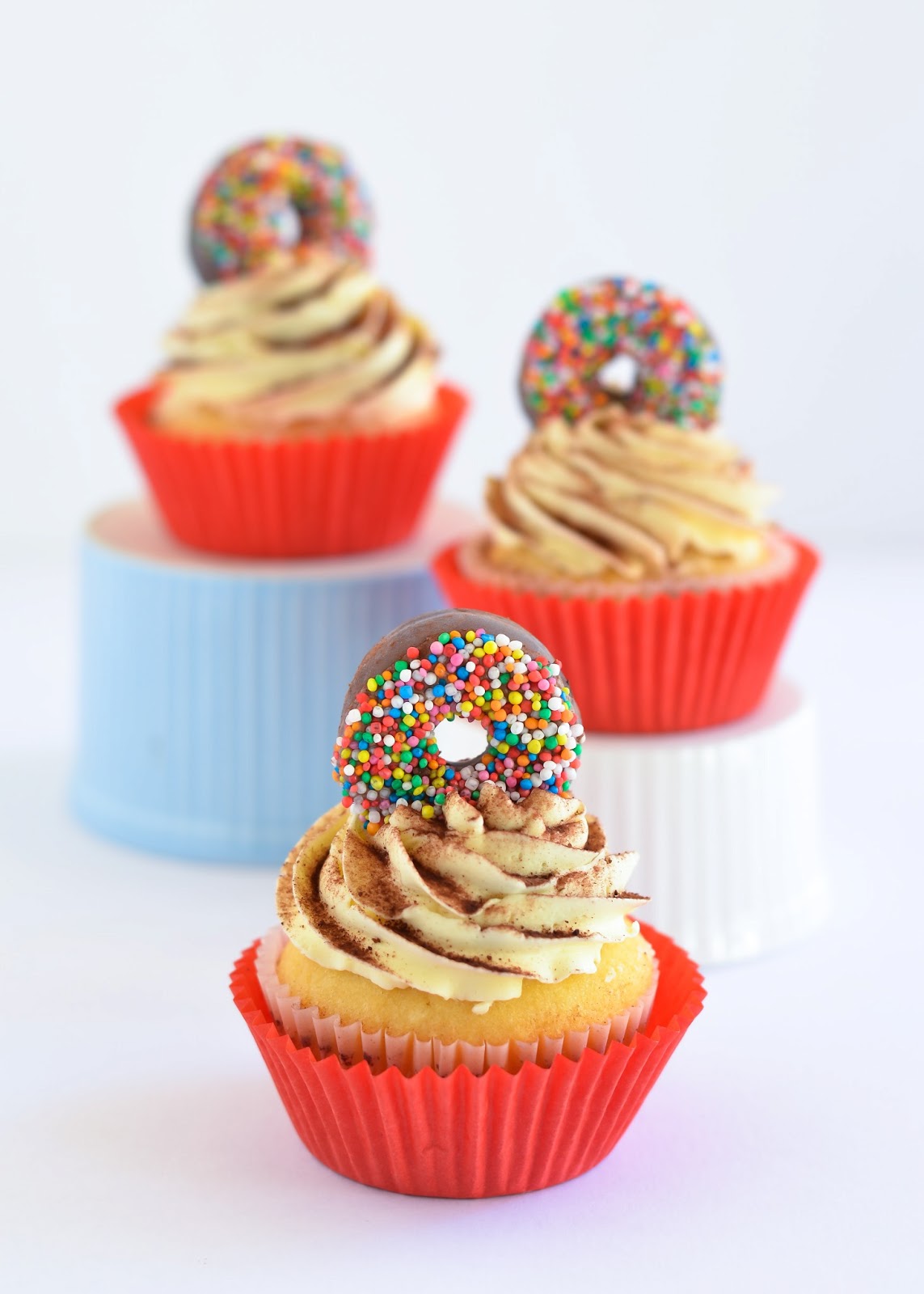 Officially 21 /-/ Fat kid birthday cupcakes for a Fat kid party. | The ...