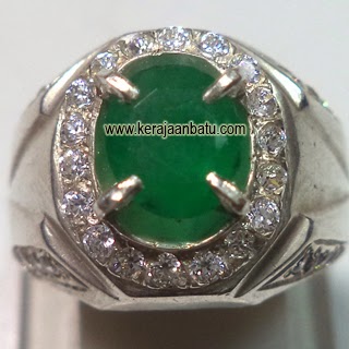 Natural Emerald Beryl Kode P398 - Kerajaan Batu Permata | Batu Mulia ...