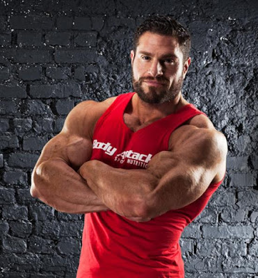 world bodybuilders pictures: german bodybuilder David Hoffmann