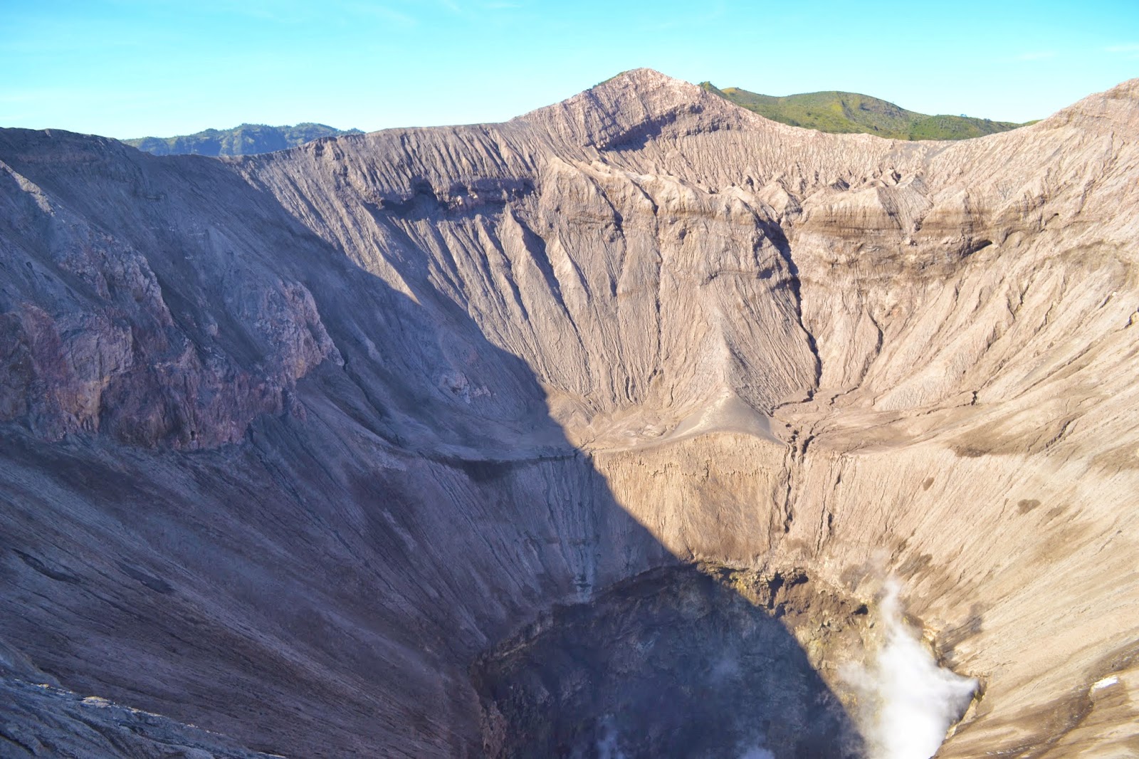 Travel | De Bromo Vulkaan, Oost-Java - Madulo