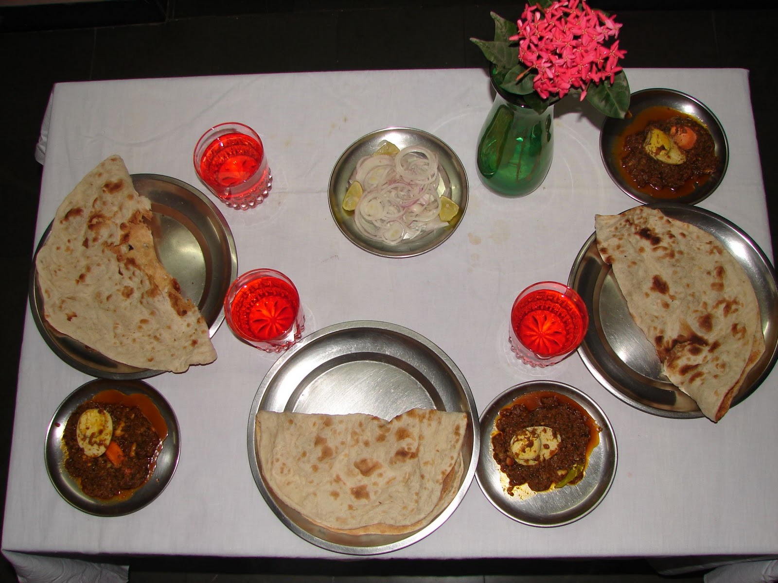 Raghu's column!: A delicious “Nashta” from the Irani Restaurants of ...