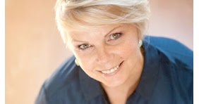 Izzy Bean: Little Meerkat's BIG PANIC! A book about learning new ways ...