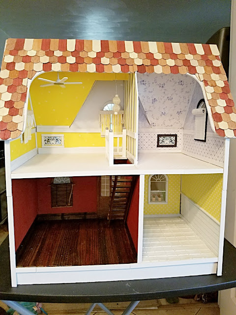 Mini - Shack: Ready for occupancy! Meet The Arthur...