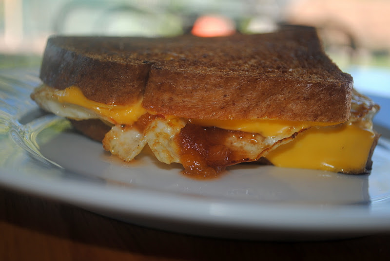 fried egg/grilled cheese-sammy with spicy peach tomato jam