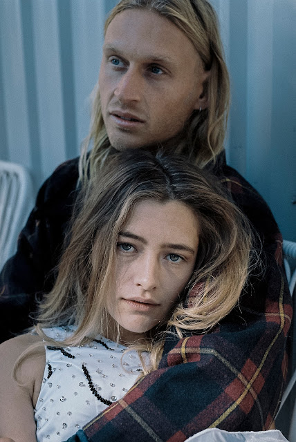 Alida Buffalo: "Je Ne Sais Quoi" Alida buffalo X Teresa Oman x Cludia Smith