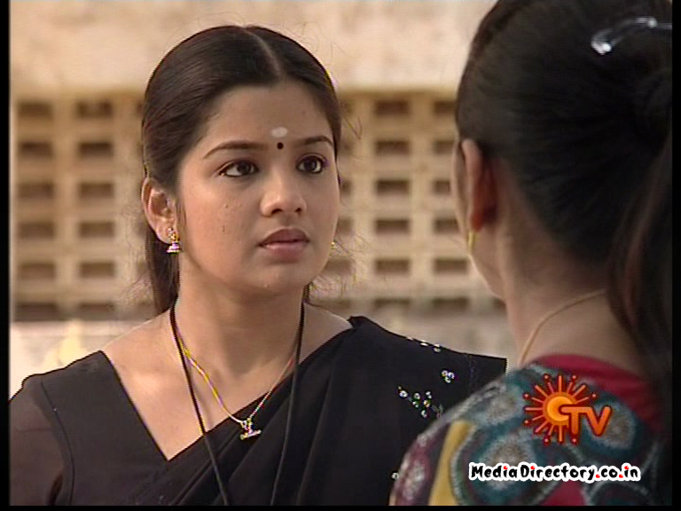 SOAPS(Serials) SNAP SHOTS: Karthigai pengal Serial Snap shots