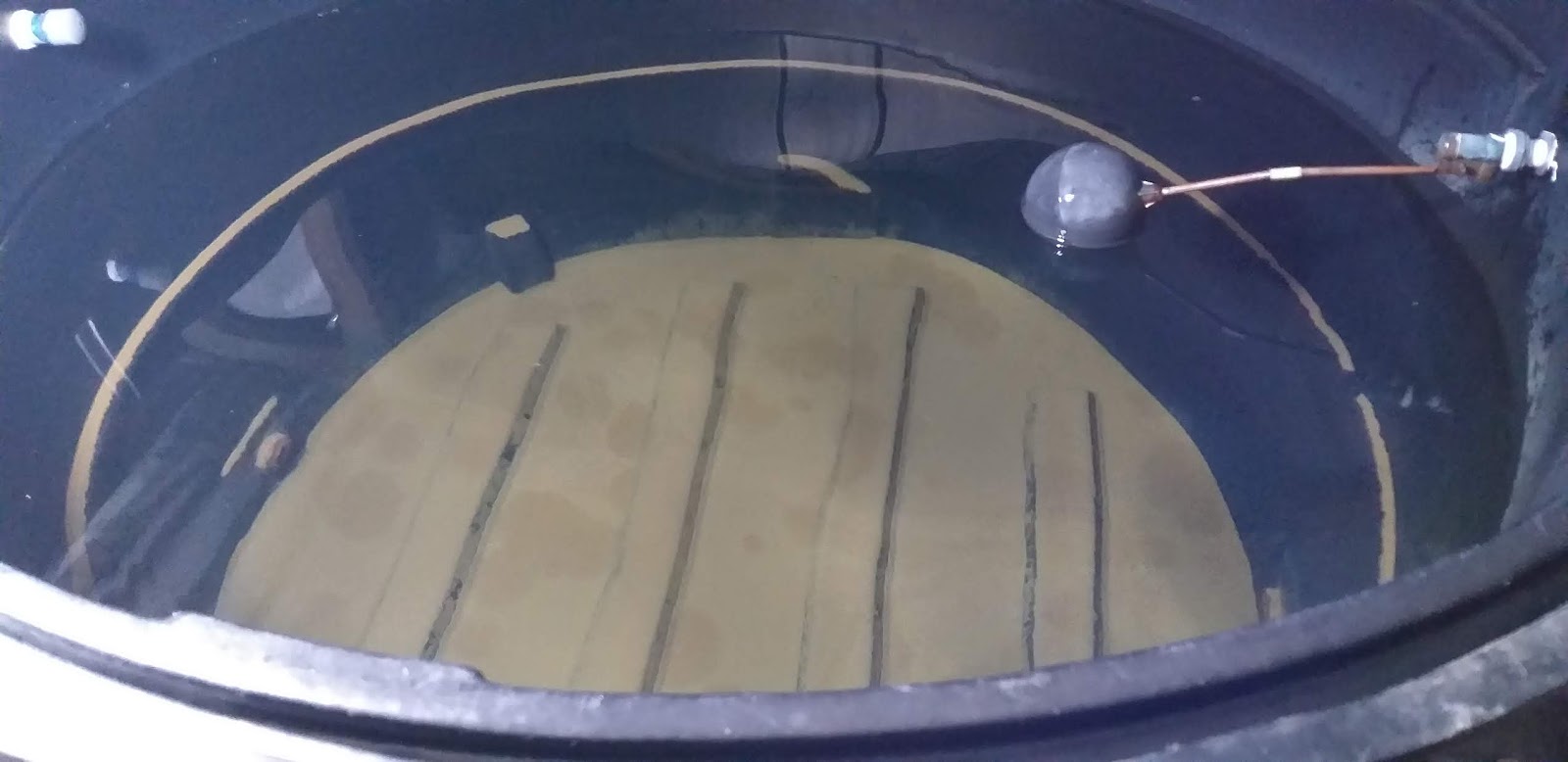 farizghazali: Tangki Air Rumah Bocor