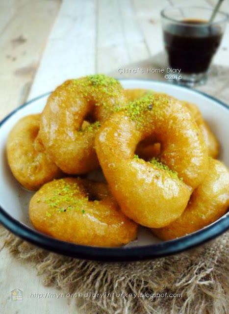 Citra's Home Diary: Lokma /Turkish donuts in simple syrup