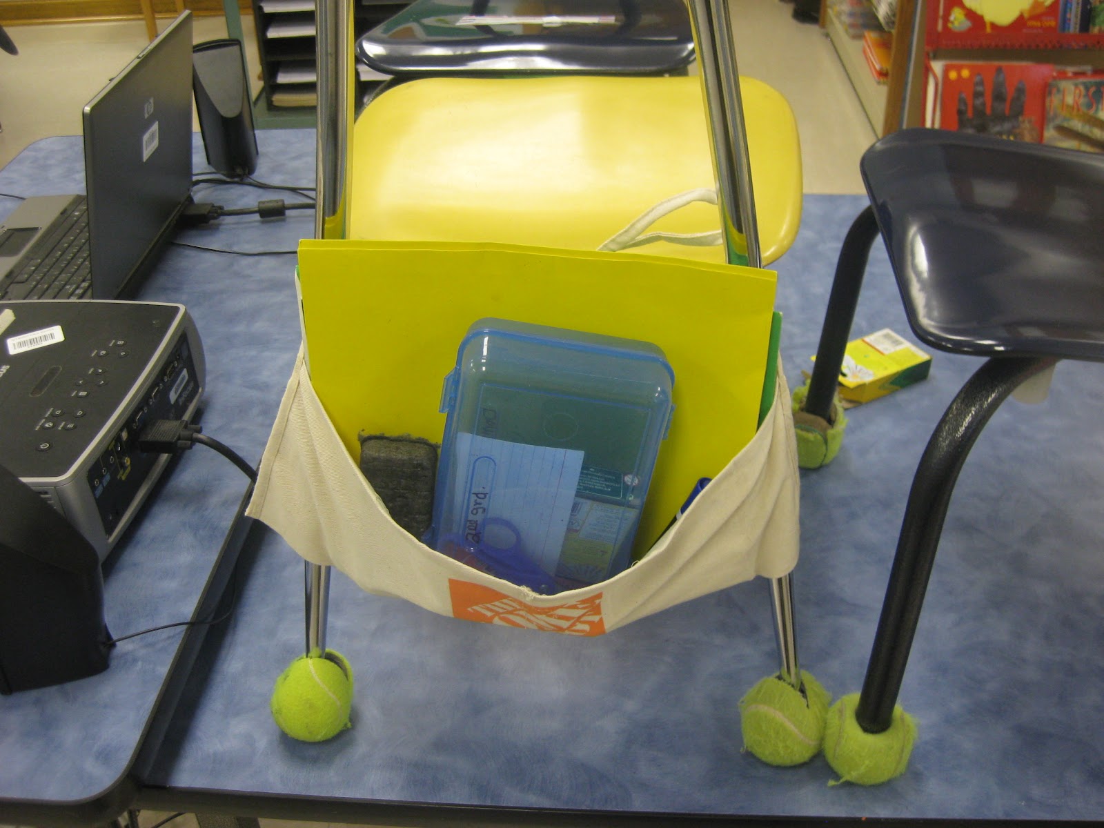 The 2nd Grade Spot!: Cheap Chair Pockets