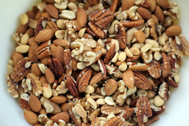 Blue Kale Road: Maple Roasted Nuts: Gifts from Home