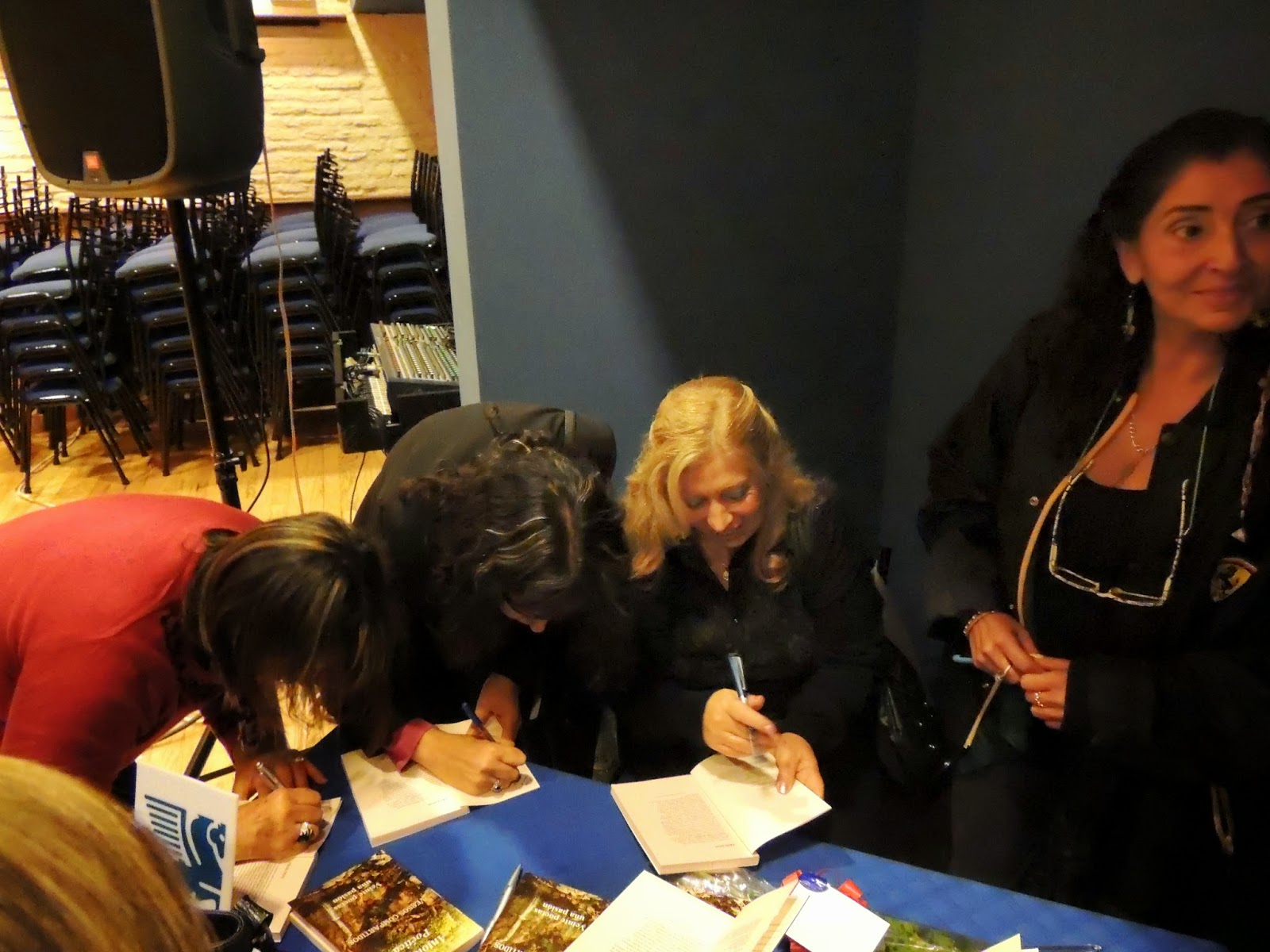 VERSOS COMPARTIDOS: PRESENTACIONES