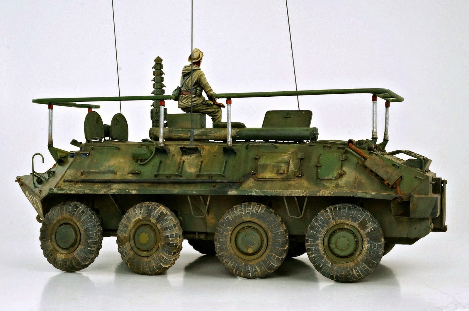 KNMinis: BTR-60PU (R-145BM) Finished
