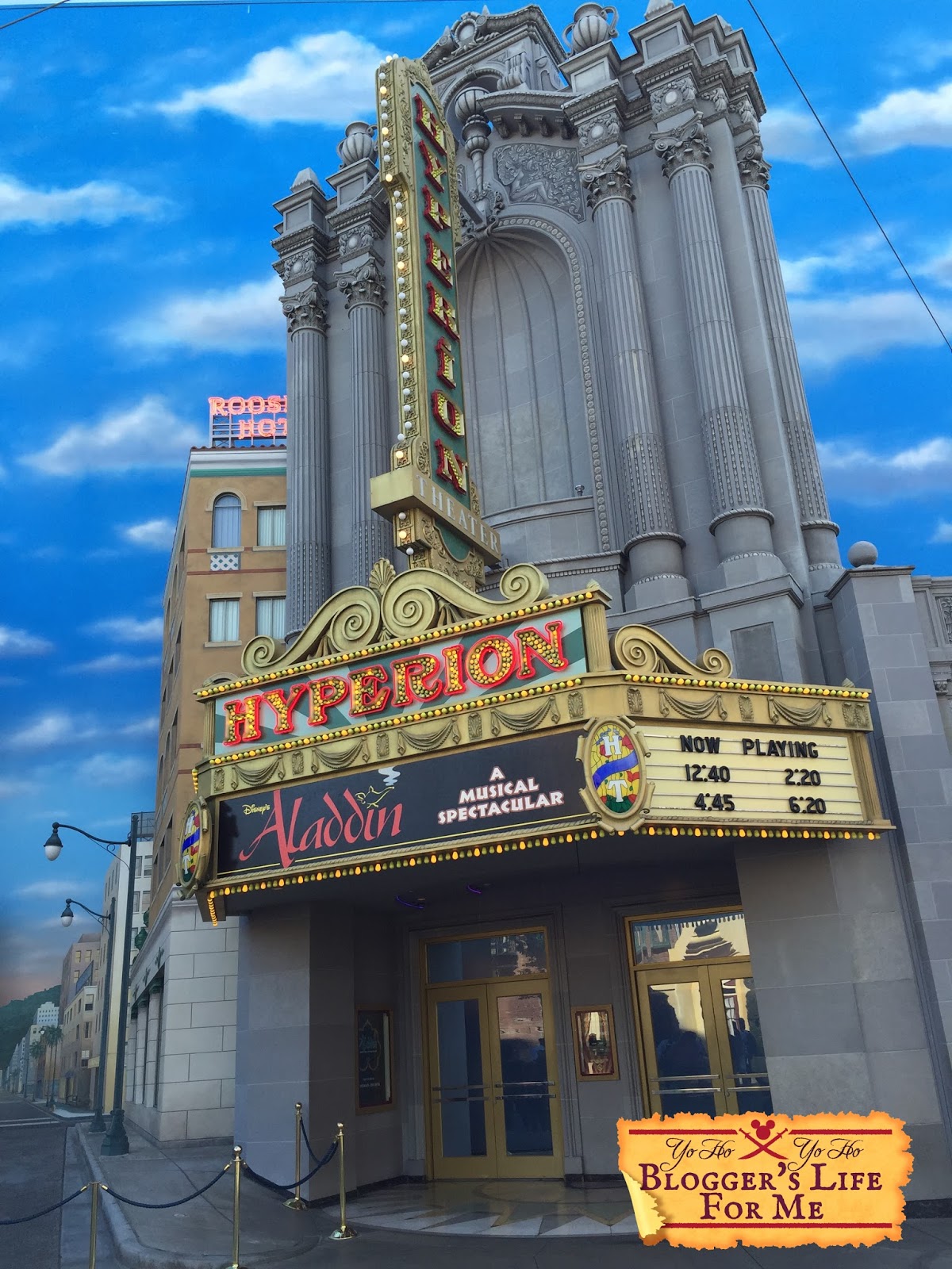 Yo Ho Yo Ho A Blogger's Life For me!: Disney's Aladdin Theatre Show So ...