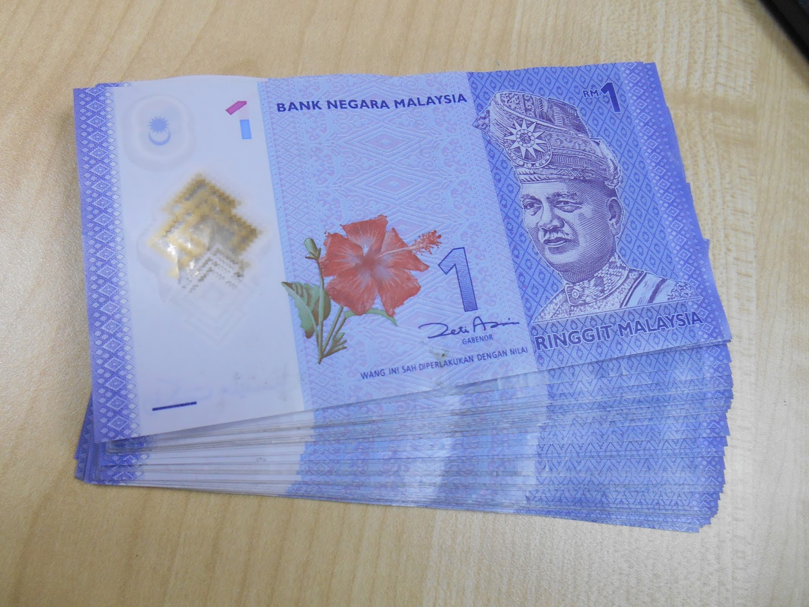 D E L I M A S A R I ' !!!!!!: berkeping2222 seringgit biru DUIT RAYA