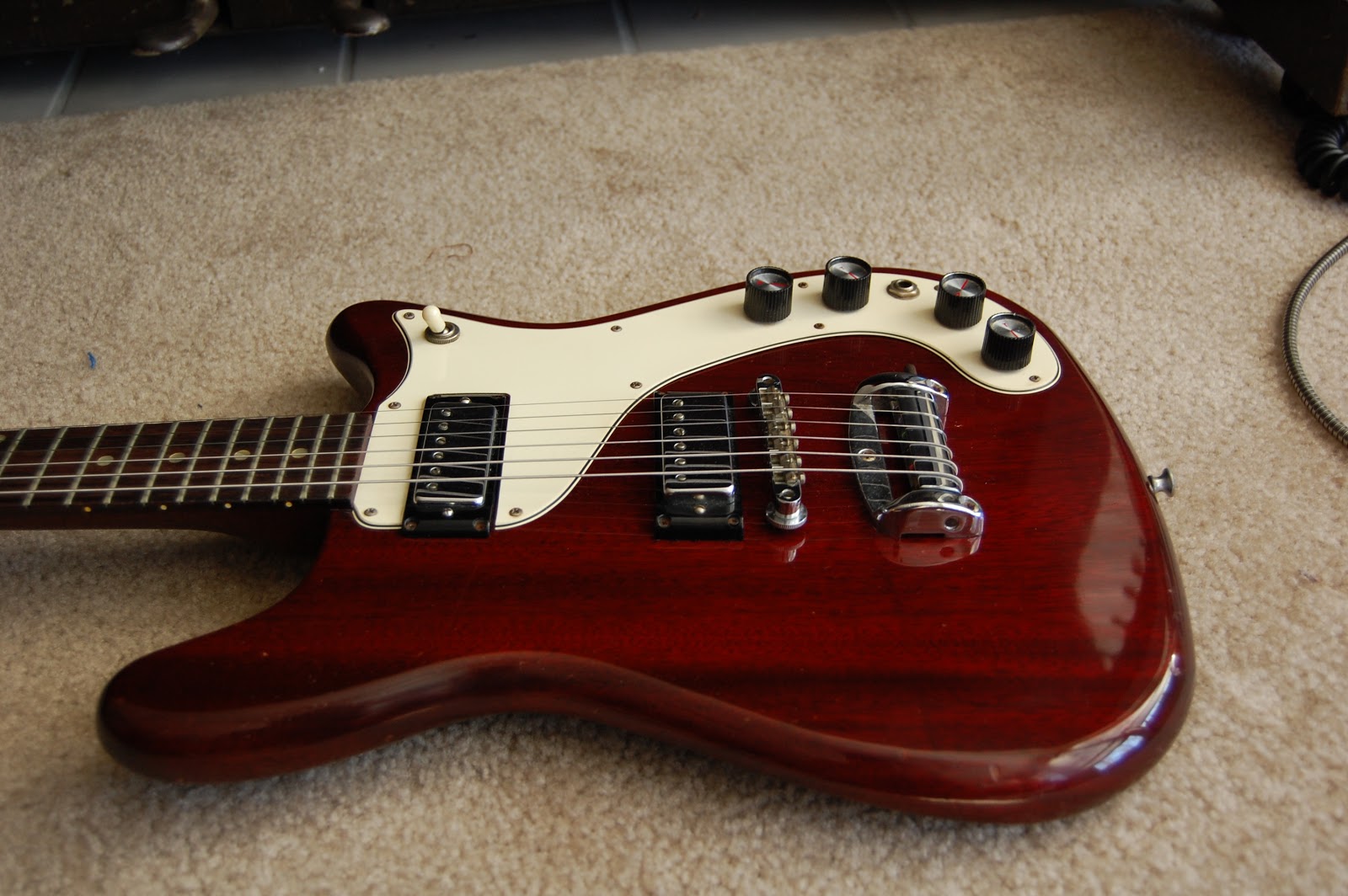 Galasso Guitars: A Semi-Rarity: The 1966 Epiphone Wilshire (USA!)