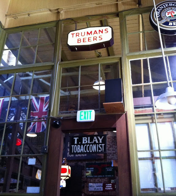 Fox & Goose Music: Drink beer and listen to music at Fox & Goose!