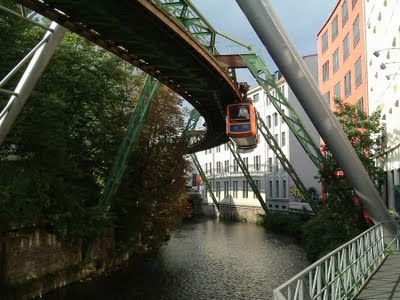 Photogallery of miracles of light: Flying tram in Germany