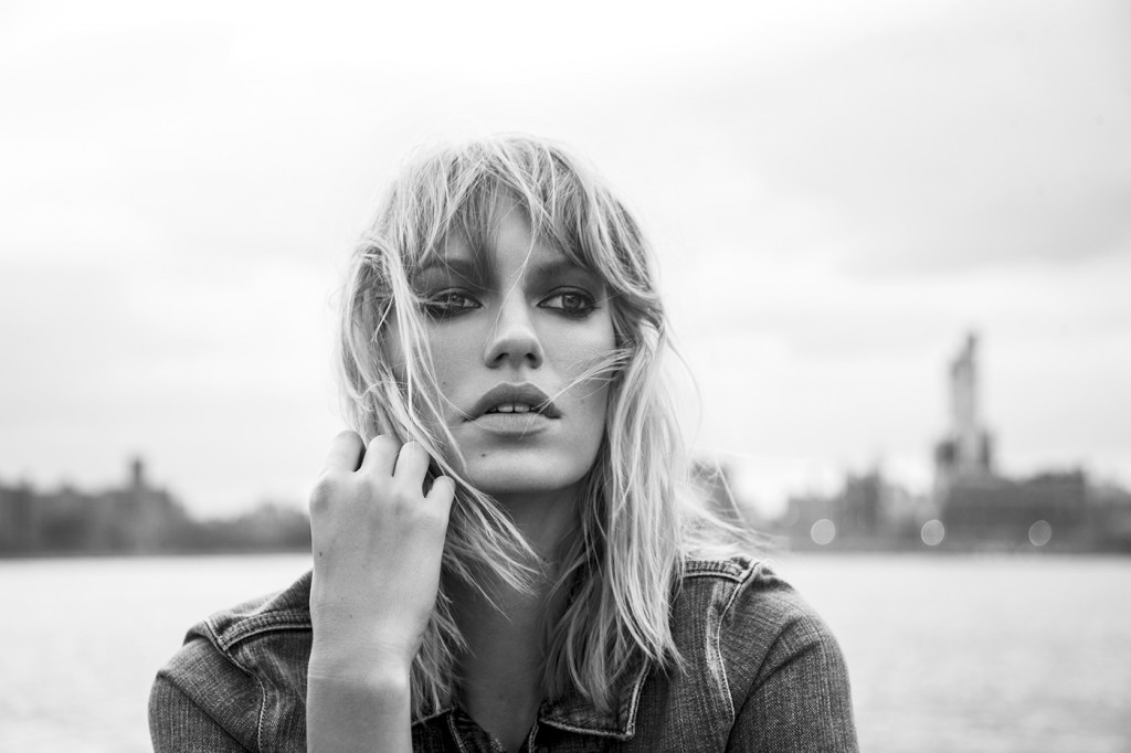 2015 | Joanna Louise