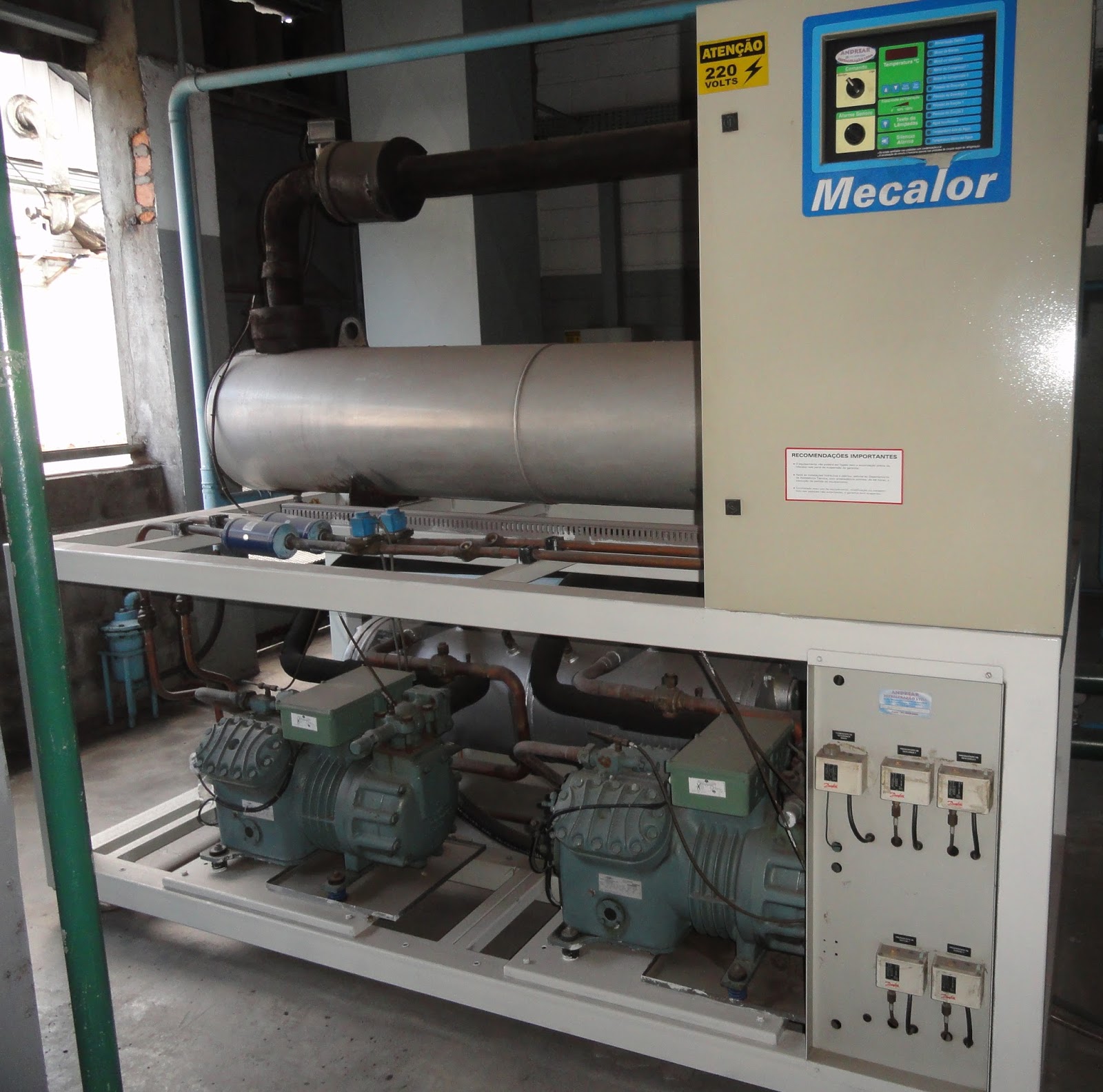 So Usados Refrigeração Industrial: CHILLER MECALOR 50 TRs ANO 2002