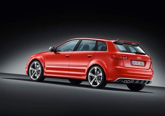 The Sport Wagon Enthusiast : Audi RS3 Hatchback