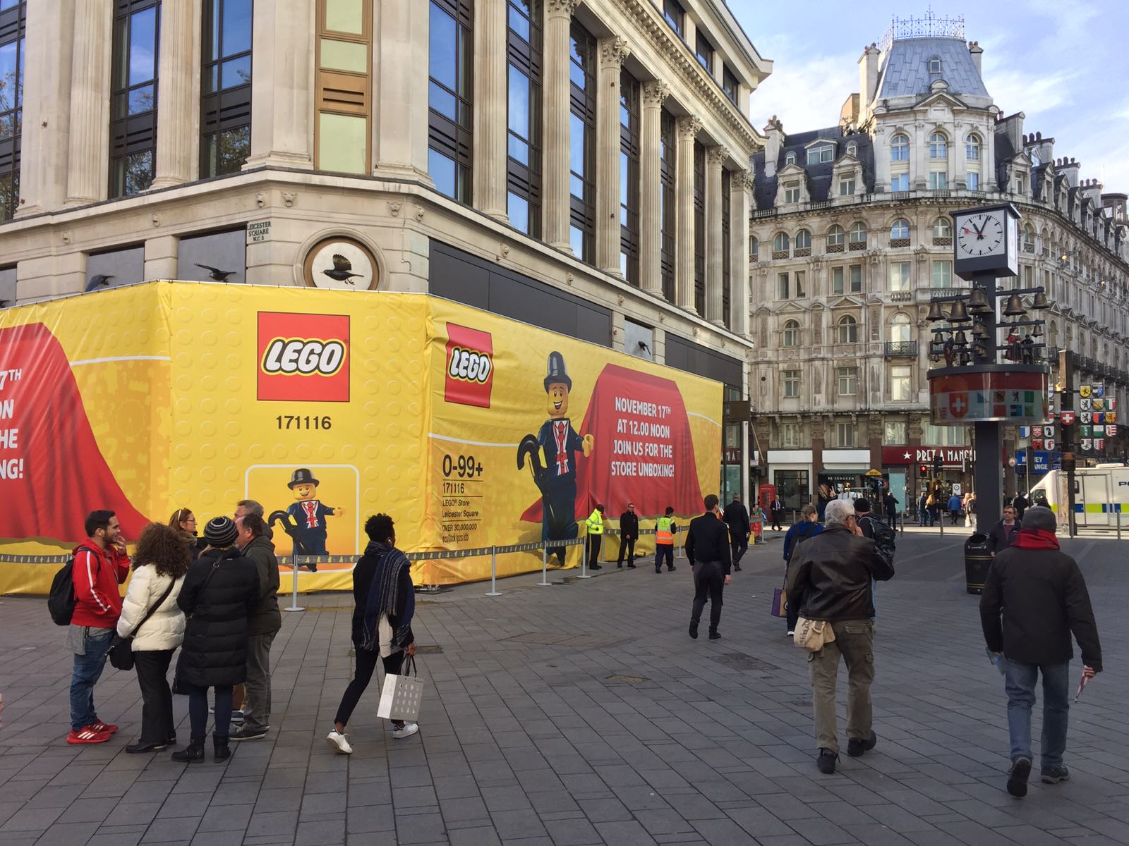 Galeria dos Brinquedos: A Maior Loja da LEGO será inaugurada amanhã em ...