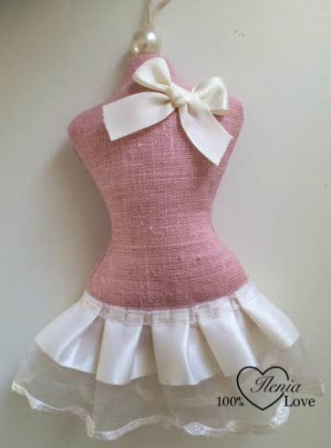 100%LOVE: Manichini raffinati