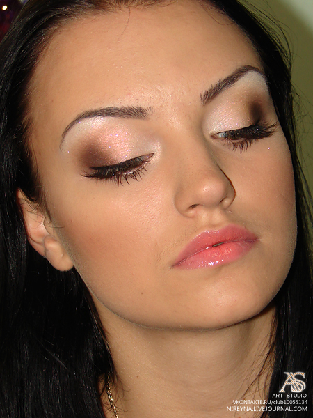 Make-up your eyes: Machiaje Pro