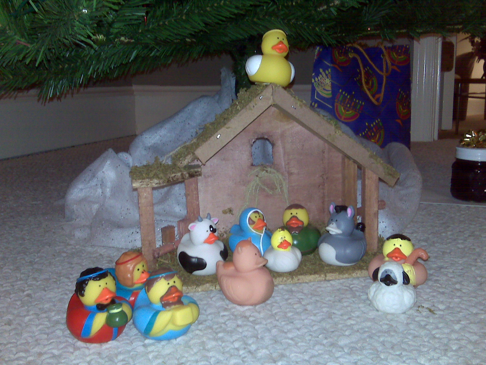 My Cats Are Democrats: "The Creche Is Not Religious"