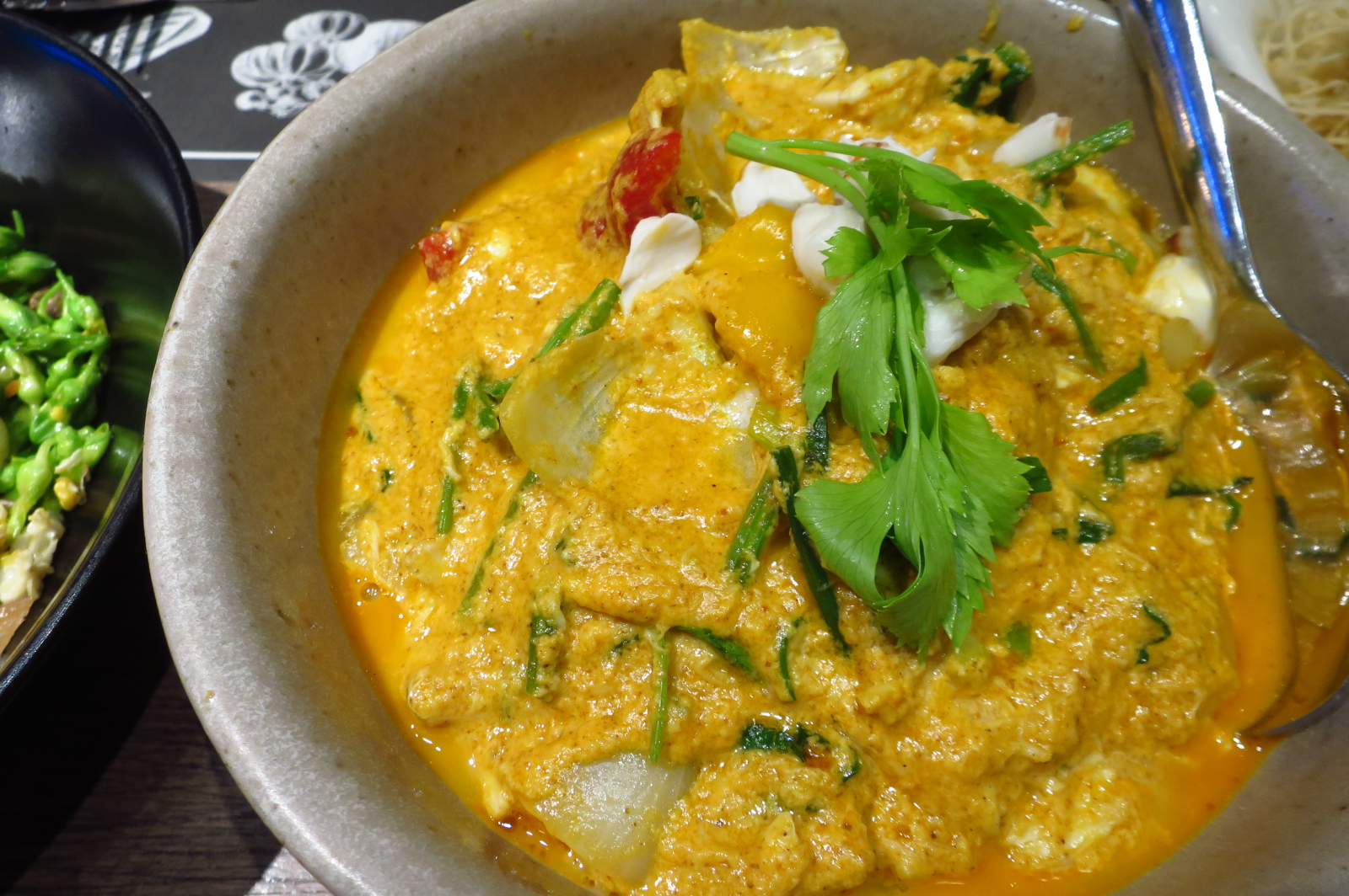 Small Potatoes Make The Steak Look Bigger: More food from Kub Kao' Kub Pla