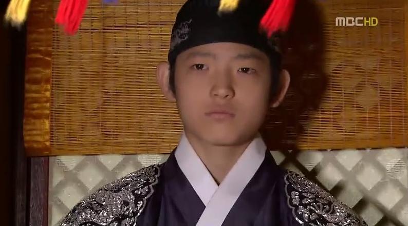 Abitha Diyani - Photos, Pictures And Wallpapers